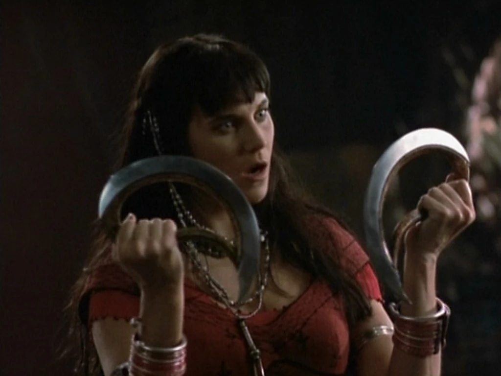 Image - Chakram split.jpg - The Xena: Warrior Princess and Hercules ...