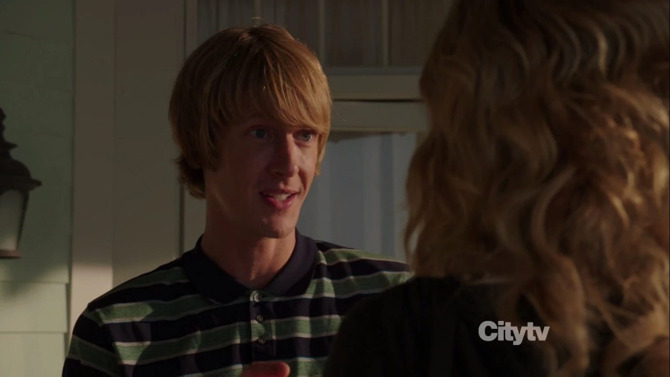 Nolan Ross - Revenge ABC Wiki